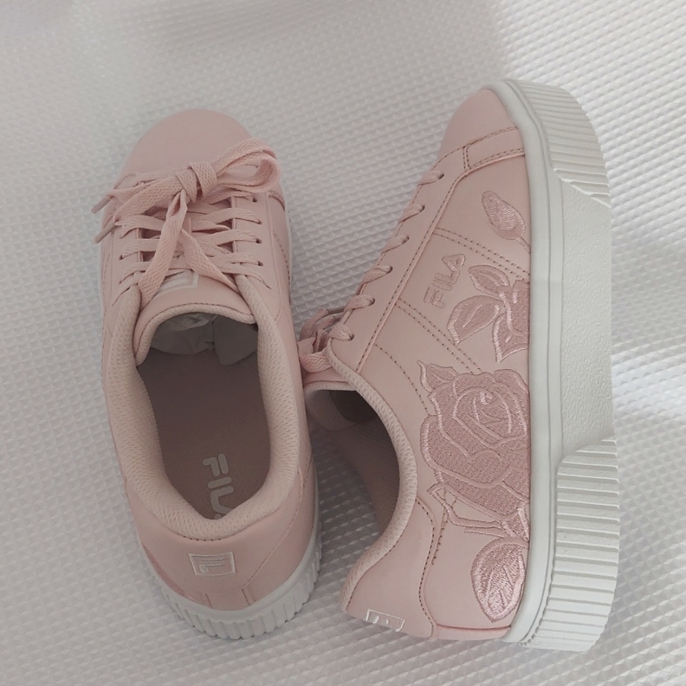 New Fila Panache Embroidery Pink Leather Women's Snea… - Gem